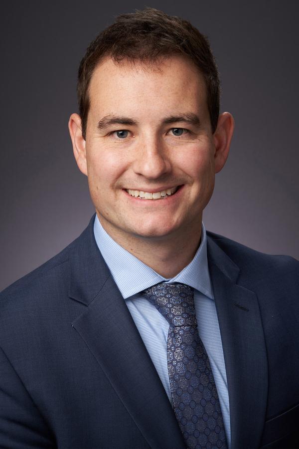 Benjamin E Waits, FINANCIAL ADVISOR - Financial Services Reviews, Indiana