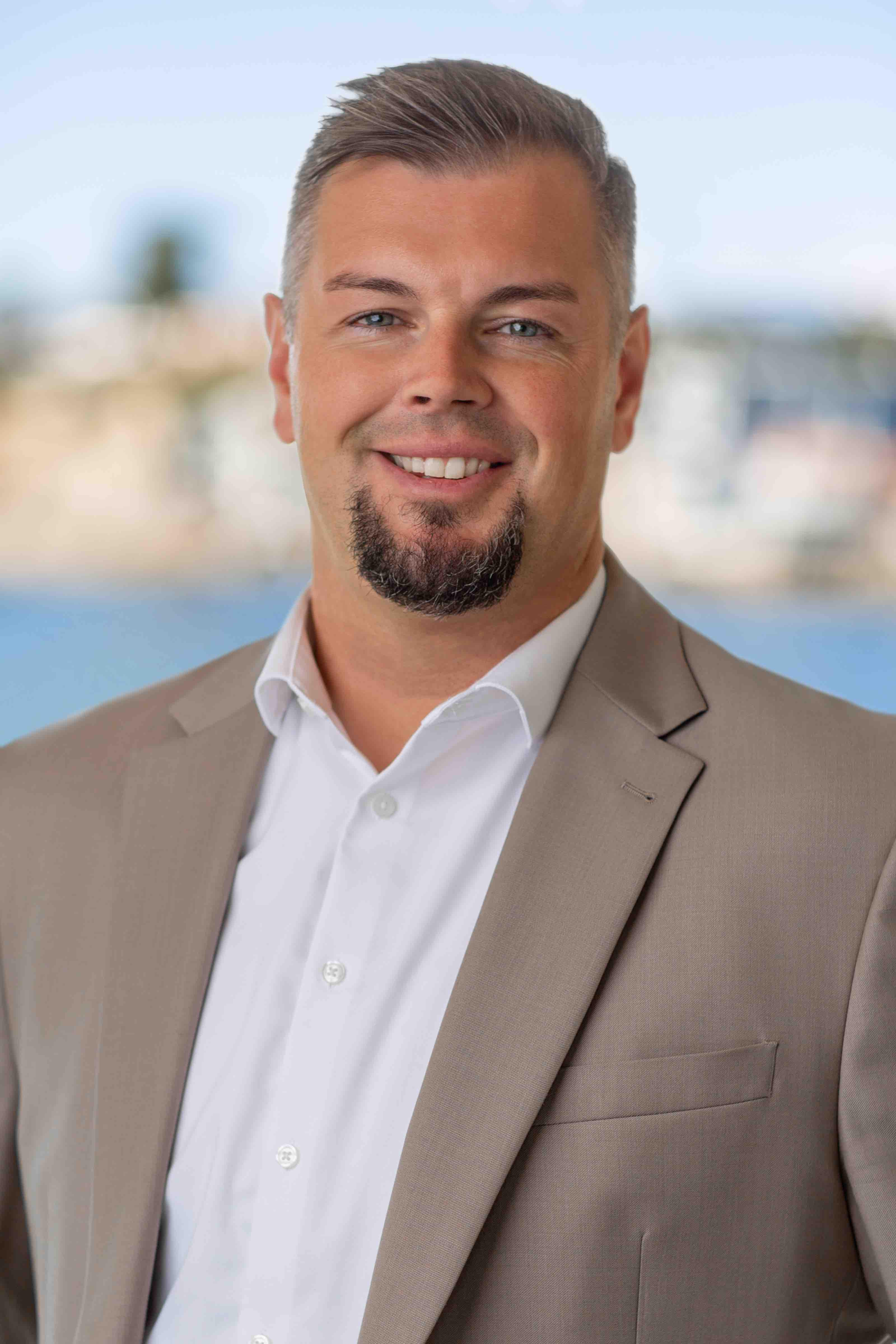 Ryan Cushman, VP of Mortgage Lending - Mortgage Professional in Newport ...