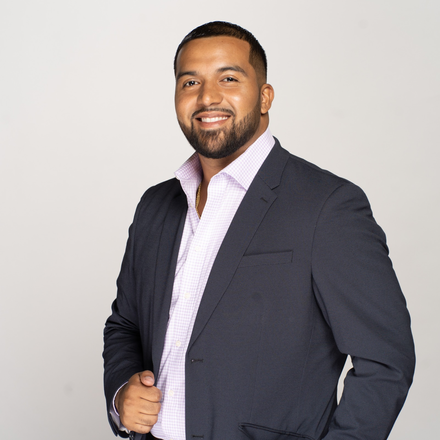 Alexander Flor, Loan Officer - Mortgage Professional in Brooklyn, New York