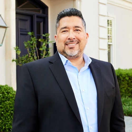 Robert Vasquez, Redfin Agent - Real Estate Professional in Arlington, Texas