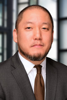 Eugene Han, Associate - Legal Professional in New York, New York