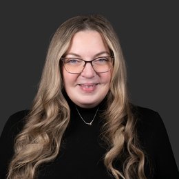Julia Giambaluo - Real Estate Professional in Stroudsburg, Pennsylvania