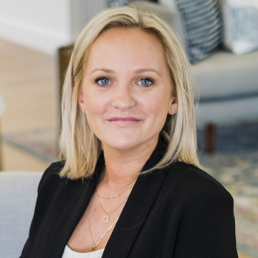 Stacy Lyons, REALTOR - Real Estate Professional in Springfield, Missouri