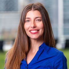 Flavia Calea, Realtor - Real Estate Professional in Chicago, Illinois