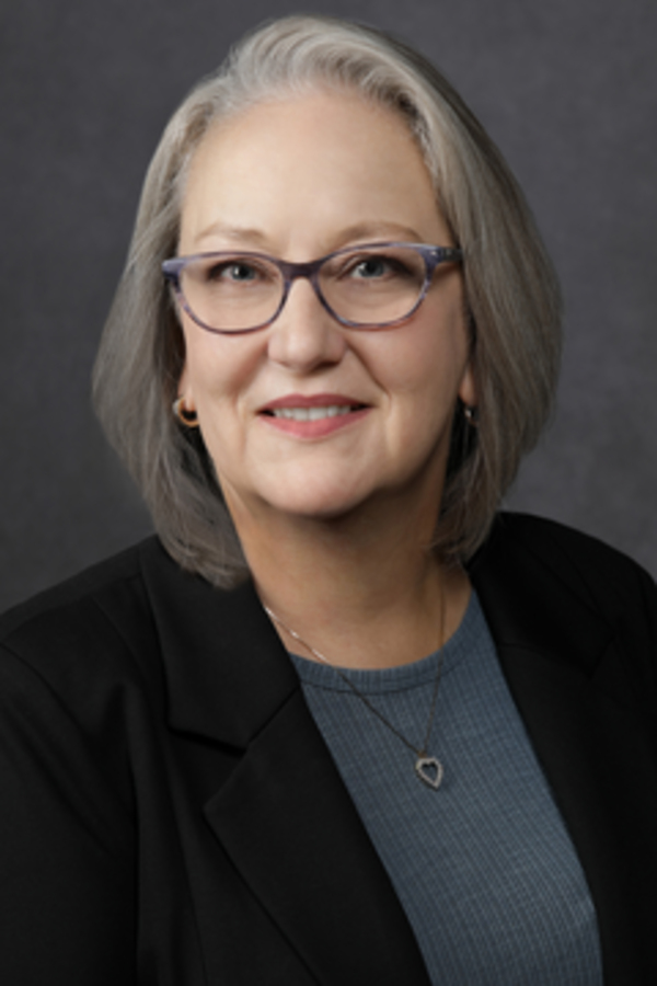 Cindy Davis, FINANCIAL ADVISOR - Finance Professional in Searcy, Arkansas