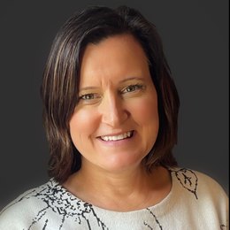 Jill Ellis - Real Estate Professional in Iron Mountain, Michigan