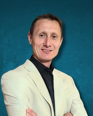Sergei Levin - Real Estate Professional in Utica, Michigan