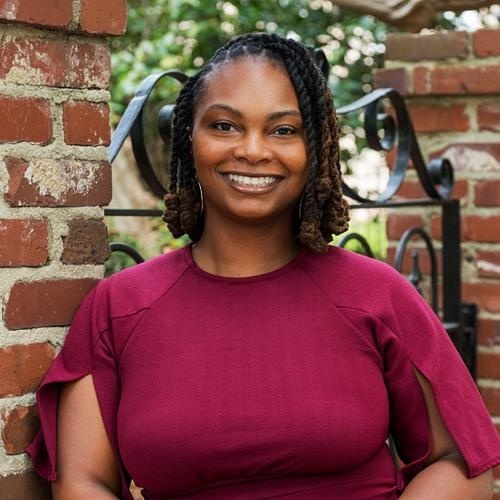 Adriana Robinson, Redfin Agent - Real Estate Professional in Columbia ...