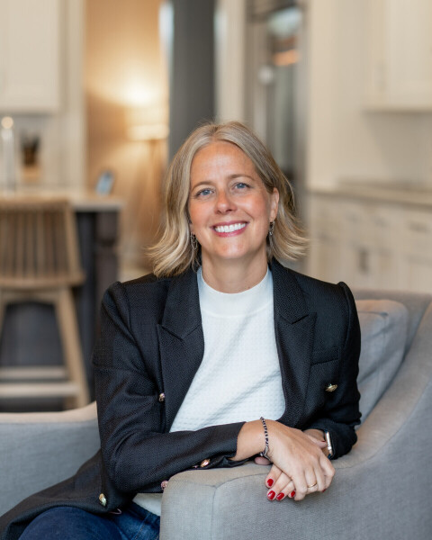 Sarah Maxwell, Broker - Real Estate Professional in Chicago, Illinois