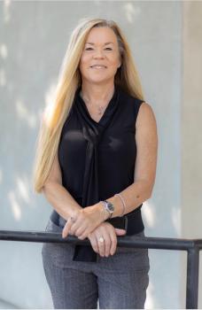 Elizabeth Oliveira, Sales Representative - Real Estate Professional in ...
