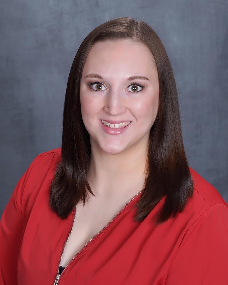 Anna Kube, Sales Associate - Real Estate Professional in Grayslake ...