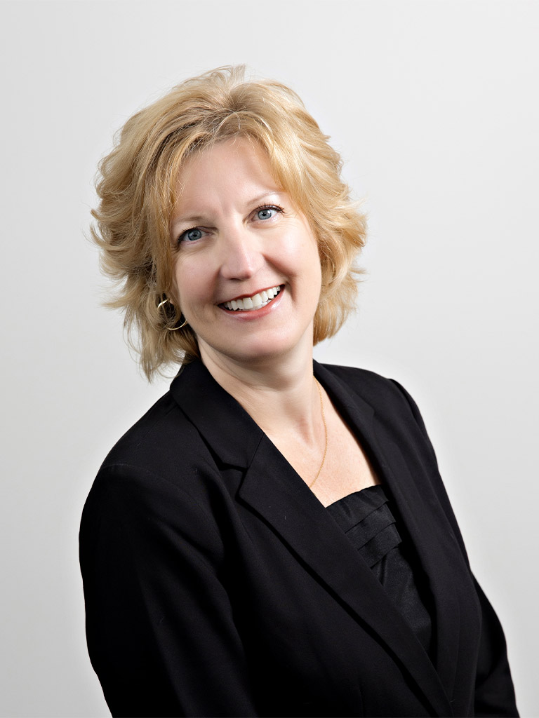 Rebecca Wood, REALTOR - Real Estate Professional in South Haven, Michigan