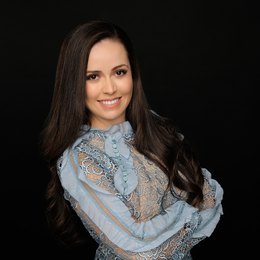 Isabel Cristina Castro, Sales Associate - Real Estate Professional in ...