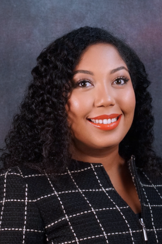 Victoria Garay, Associate Broker - Real Estate Professional in Chicago ...