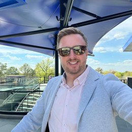 Jonathan Buckner, Realtor - Real Estate Professional in Bentonville ...