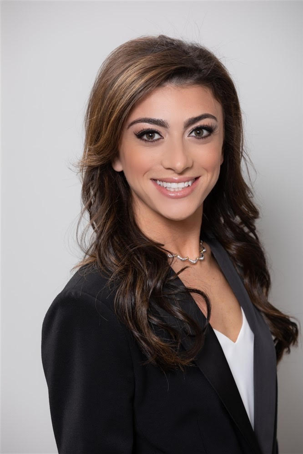 Jaclyn Chakonis, REALTOR - Real Estate Professional in Tenafly, New Jersey