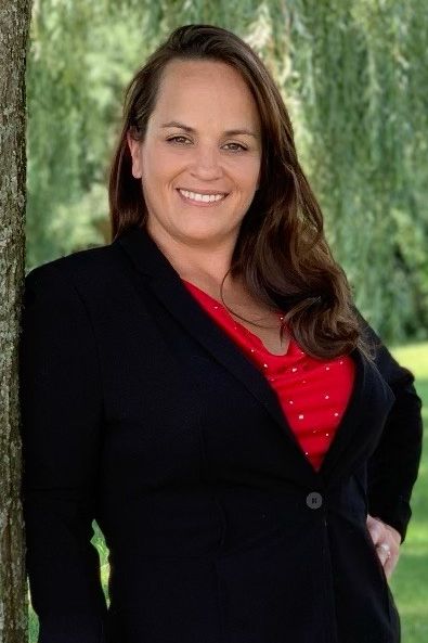 Julie Heidtke, Sales Associate - Real Estate Professional in West Bend ...