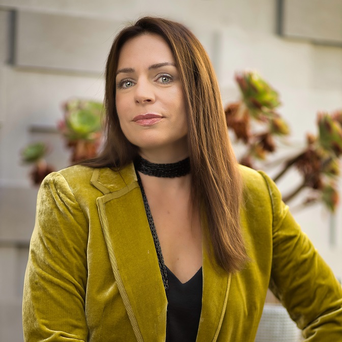 Iris Kaganovich, Realtor - Real Estate Professional, California