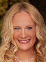 Krista Leah Mattson, Dentist - Oral Vision ENT Reviews in Tualatin, Oregon