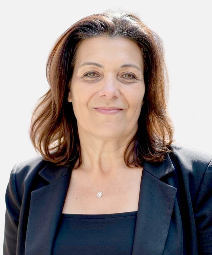 Lisa Bucolo, Associate Real Estate Broker - Real Estate Reviews in ...