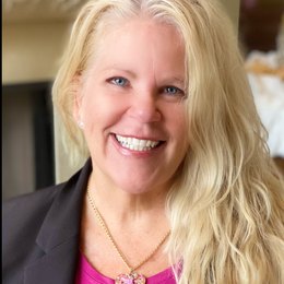 Cynthia McGuire, Broker - Real Estate Professional in BOCA RATON, Florida