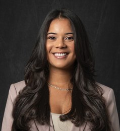 Emily Lopez — Real Estate Agent in Davie, FL