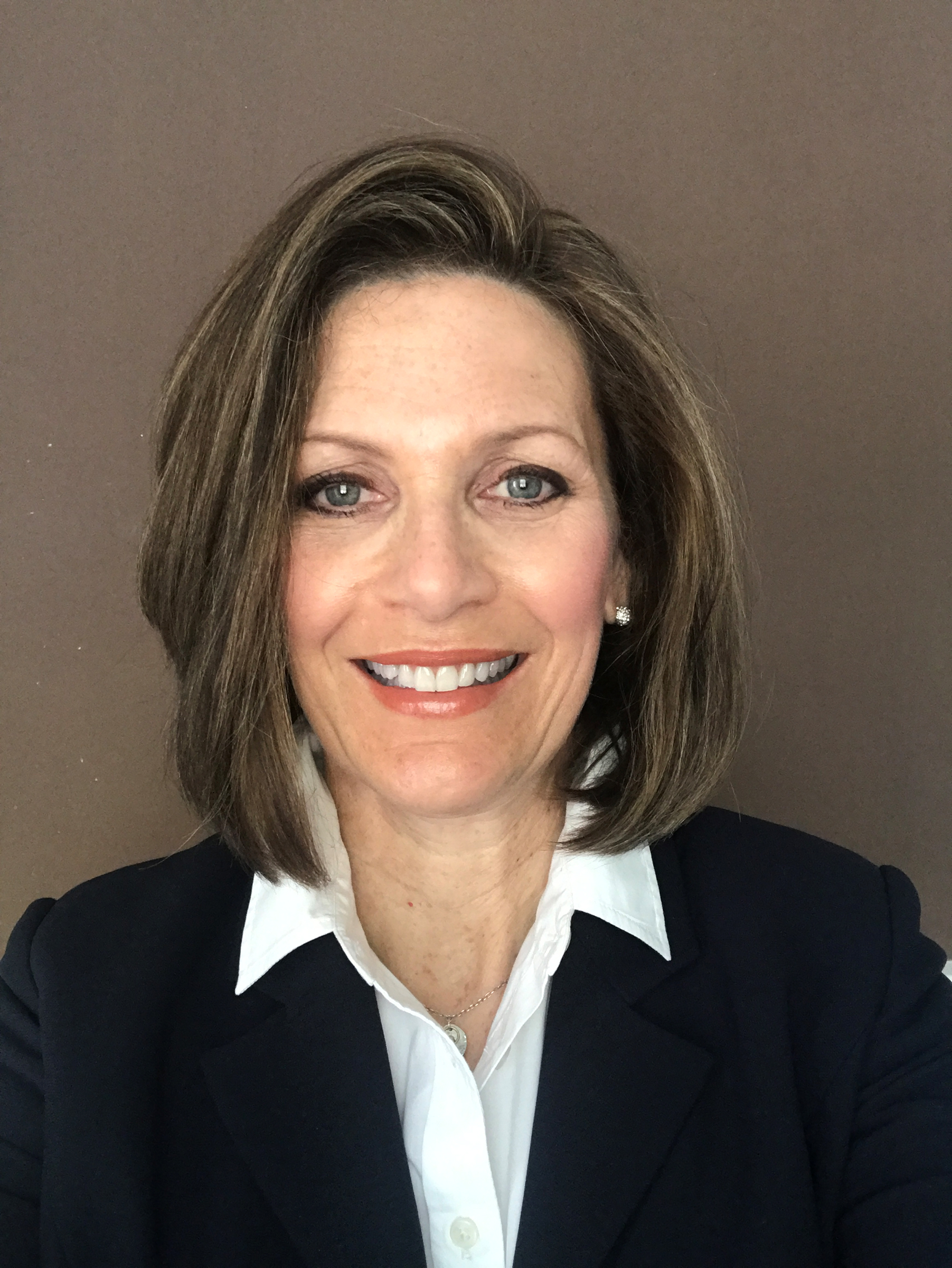 Dianne Tupper, Agent - Real Estate Reviews in Hampton Bays, New York