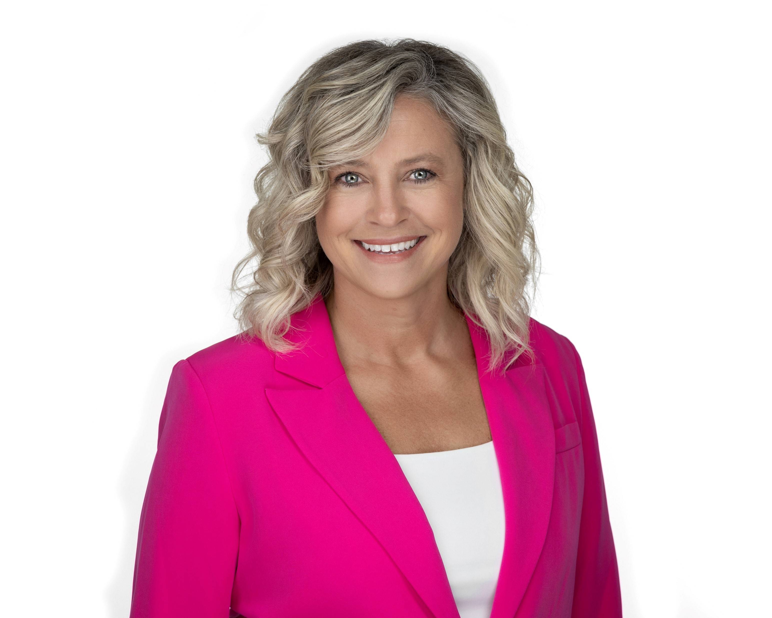 Misty Froelich, REALTOR - Real Estate Professional in Overland Park, Kansas