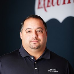 Frank Locricchio — 5★ Real Estate Agent in Port Huron, MI