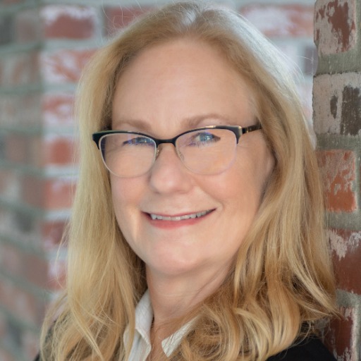 Launa Karanovich, Agent - Real Estate Reviews in Carlsbad, California