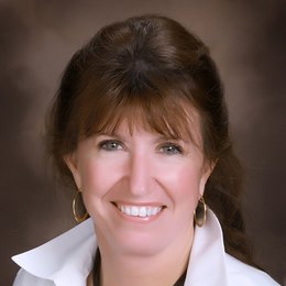 Lisa Jobe, REALTOR - Real Estate Professional in PALM DESERT, California