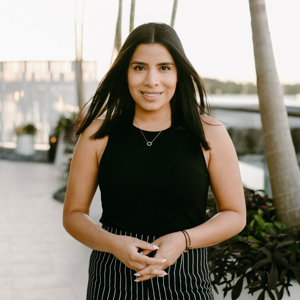 Hillary Alvarez, REALTOR - Real Estate Professional in Orlando, Florida