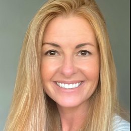 Hillary Olinger, REALTOR - Real Estate Reviews in Middletown, Rhode Island