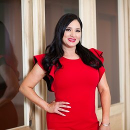 Roxana Martinez - Real Estate Professional in PEARLAND, Texas