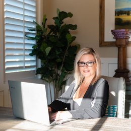 Jenifer Rallo, Broker - Real Estate Professional in Orange, CA