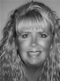 Roxanne Persing - Real Estate Professional in COLON, Michigan