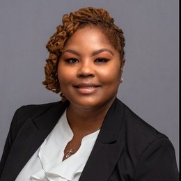 Sharolyn Walker, Broker - Real Estate Professional in ORANGE PARK, Florida