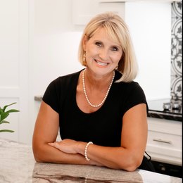 KIMBERLY TAYLOR, Broker/Owner - Real Estate Reviews in HOT SPRINGS ...