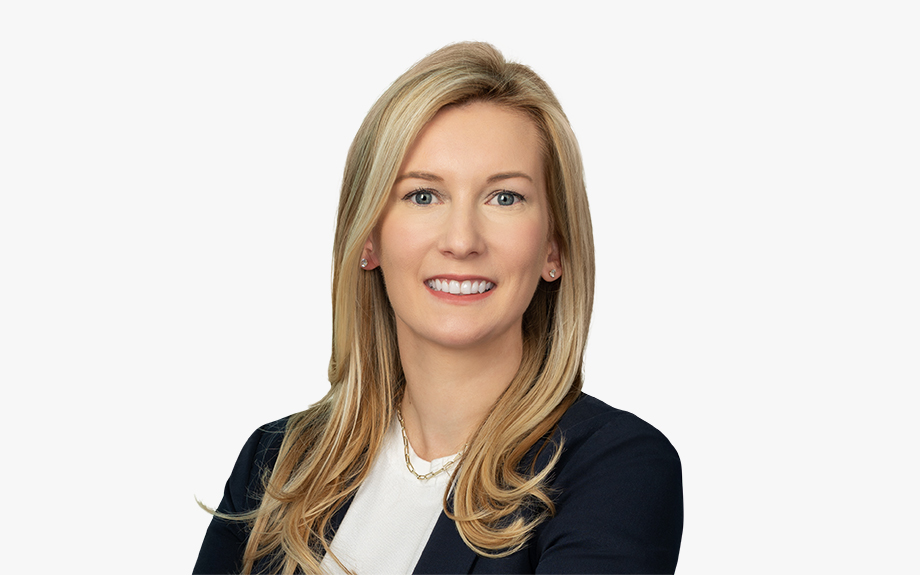 Alison Mackenzie, Associate - Legal Professional in New York, New York