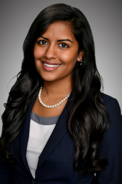 Jasmine Esmailbegui - Legal Reviews in Orlando, Florida