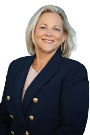 Julie Carney, Luxury Properties Specialist - Real Estate Professional ...